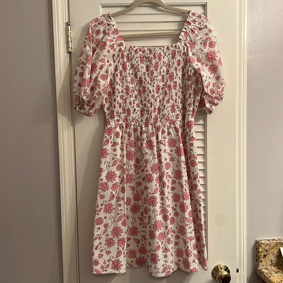 Universal Thread | Dresses | Universal Thread Floral Smocked Dress ...